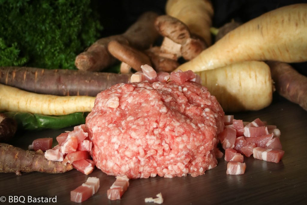 Caillette fumé with Spinach and Shiitake - BBQ Bastard